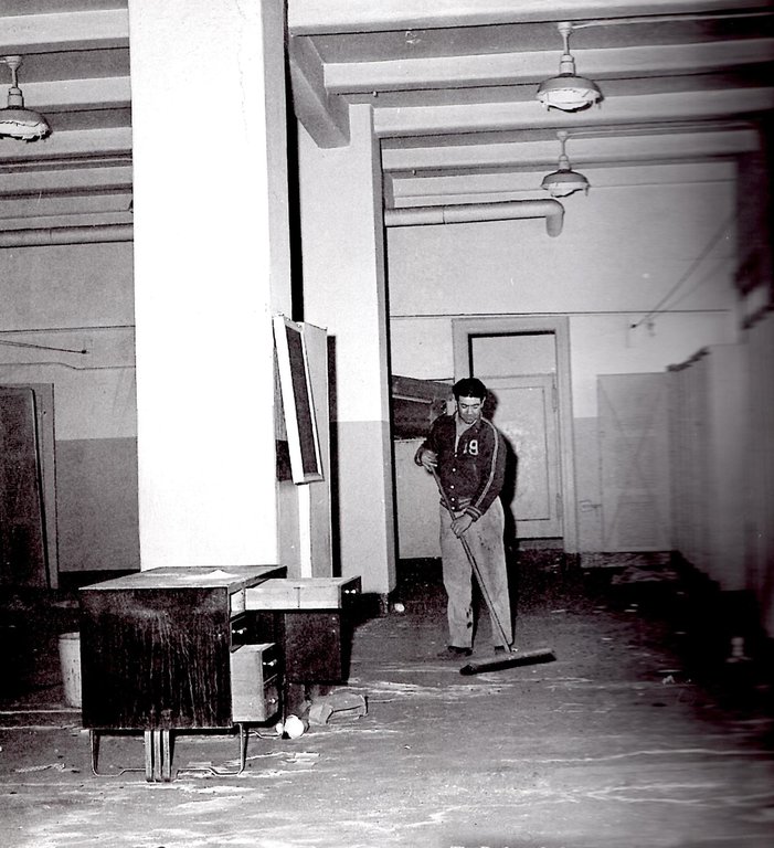 Last Game At Ebbets Field - Baseball History Comes Alive