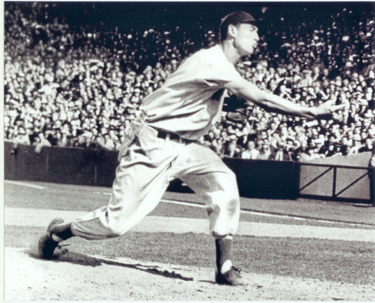 Did Ted Williams Ever Pitch in a Major League Game? You Bet He Did ...